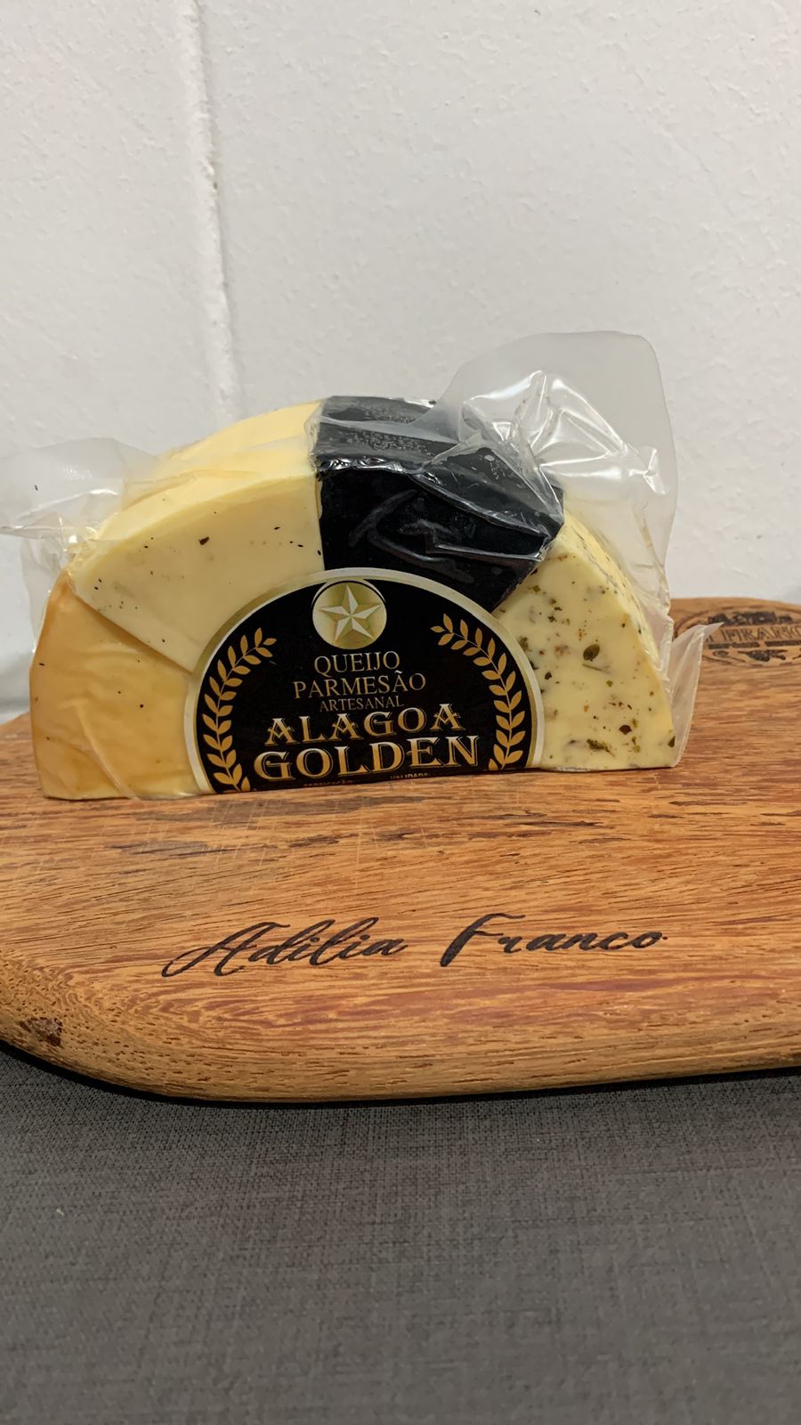 Queijo Meia Lua 4 Sabores Alagoa Golden (450g) - Empório Di Franco